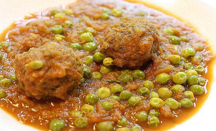 How to Make Tamil Recipe Vegetable and Clusterbeans Kofta Curry